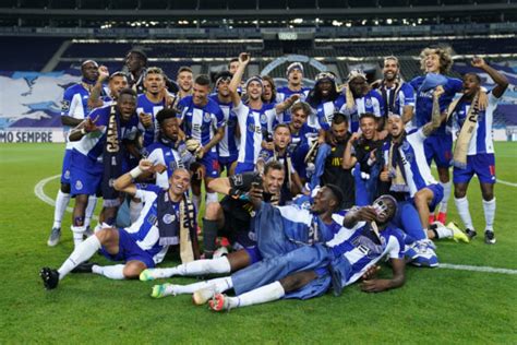 ÚLTIMA HORA 5 jogadores do FC Porto no 11 do ano LIGA NOS