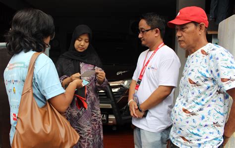 BRI Life Bangun Kepedulian Lingkungan Dengan Pemilahan Sampah Bersama