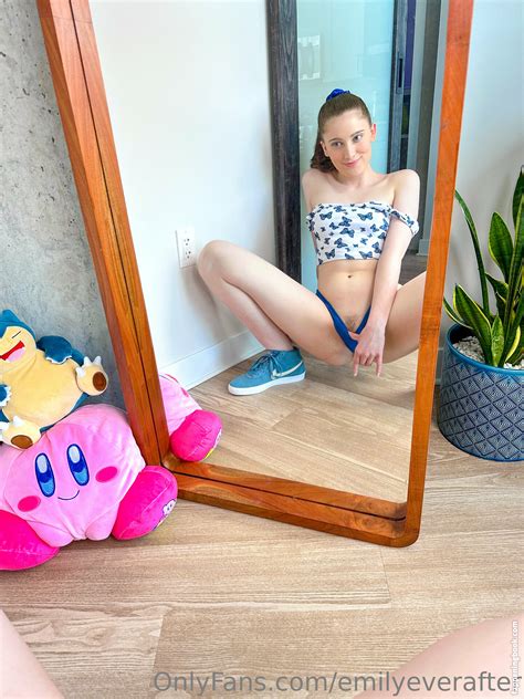 Emilybelmontt Nude Onlyfans Leaks The Fappening Photo