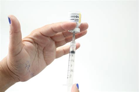 Barueri reforça a importância da vacinação contra a febre amarela