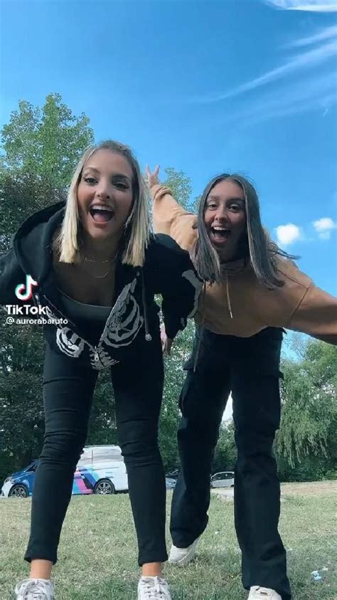 Pin Di Tiktok Italia Su I Tuoi Pin Ballo Di Coppia Idee Per Pigiama