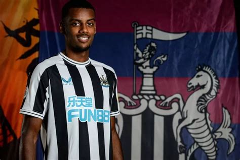 Newcastle United Evening Headlines As Alexander Isak Signing Follows