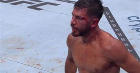 Yair Rodríguez es noqueado en pelea estelar de noche mexicana de UFC en