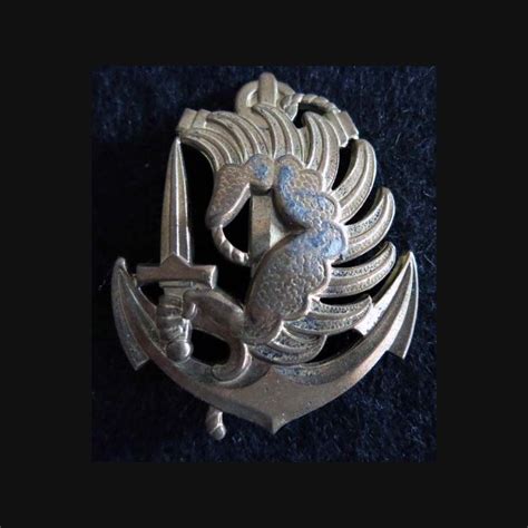 insigne de béret des troupes parachutistes aéroportées RPIMA G 1535