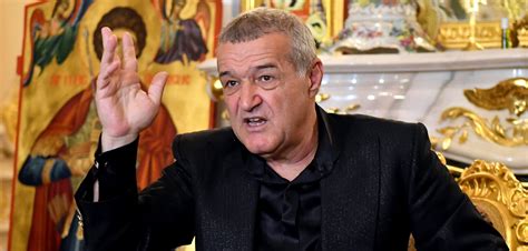 Playsport Gigi Becali vrea să înregistreze marca Steaua în Uniunea