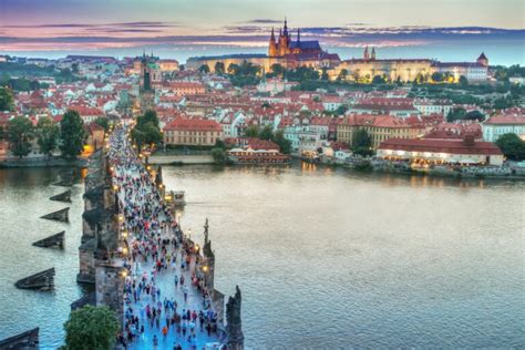 DESCUBRE DESTINOS INCREÍBLES para tu EXPERIENCIA Erasmus