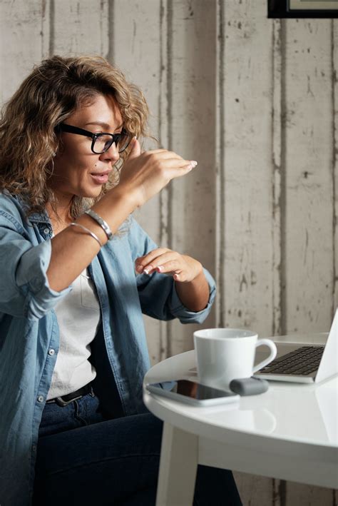 9 Strategies For Running An Effective Virtual Meeting