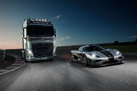 Volvo Lastbil Mot Koenigsegg Autonytt