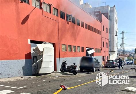 Herido grave un trabajador tras una explosión en una fábrica de hielo