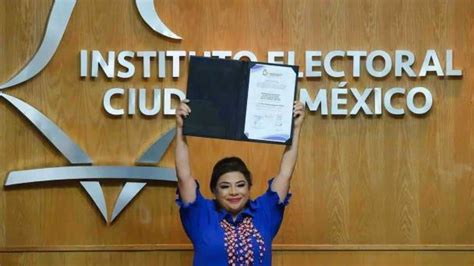 Clara Brugada recibe constancia de mayoría como nueva Jefa de Gobierno