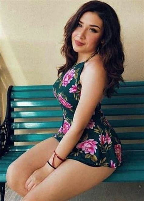Pin By Fool On Mujeres Guapas In 2024 Professional Outfits Women