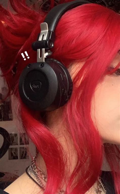 Red Pink Hair Bright Pink Hair Dyed Red Hair Girls With Red Hair Dye My Hair Red Black Hair