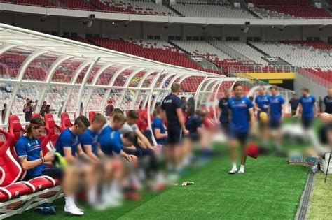 Jumlah Pemain Sepak Bola Dan Fungsi Setiap Posisinya Lengkap Sindunesia