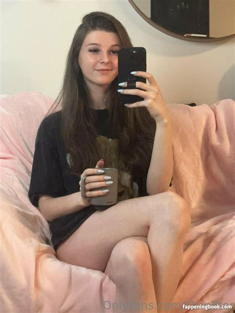 F Nn Ter F Nn Ter Nude Onlyfans Leaks The Fappening Photo