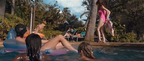 Anna Kendrick Aubrey Plaza Alice Wetterlund Sugar Lyn Beard Nude And Sexy Mike And Dave Need