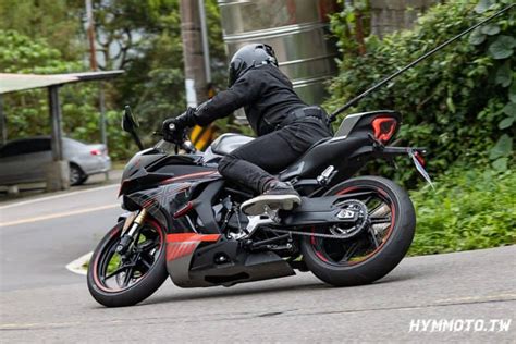 試駕終於等到你2023年式CFMOTO 450SR實車鑑賞試乘心得 HYMMOTO TW 車輛情報
