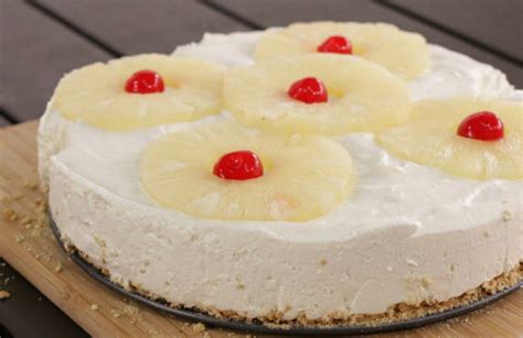 Cremosa Gelatina De Pi A Colada Con Queso Crema Y Leche Condensada