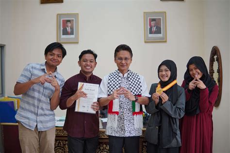 Prestasi Membanggakan Kembali Diraih Oleh Mahasiswa Fakultas Kedokteran