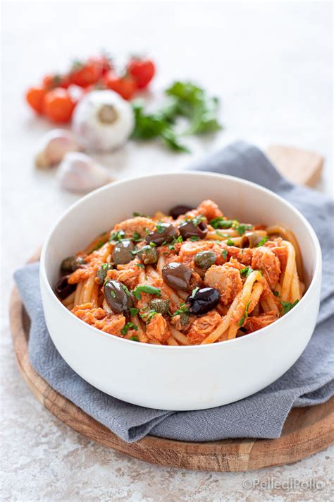 Pasta Al Tonno Con Olive E Capperi Semplice Veloce E Gustosa