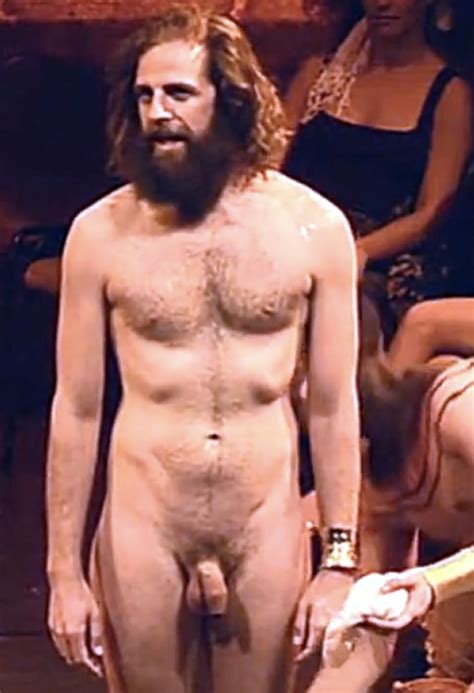 Santi Senso Nudo L Attore Mostra Il Pisello In Teatro BitchyX