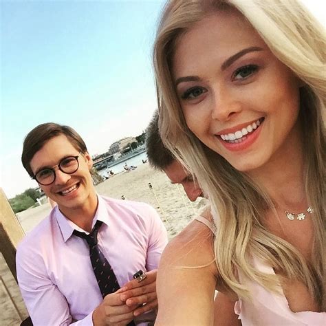 Rzeczy Kt Rych Nie Wiecie O Facetach Gwiazdy Na Planie Nowej