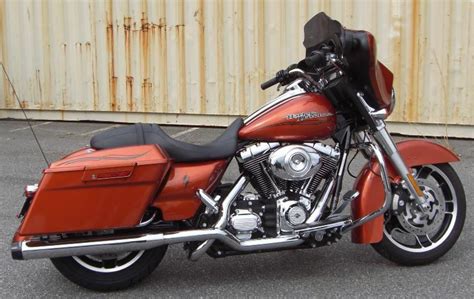 Buy 2011 Harley Davidson FLHX Street Glide Touring On 2040 Motos