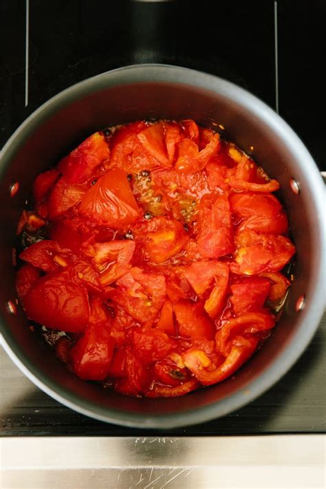 How To Make Tomato Purée Recipe Tomato puree recipe Cooking