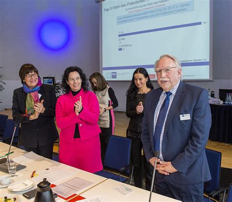Harald Unkelbach als IHK Präsident wiedergewählt STIMME de