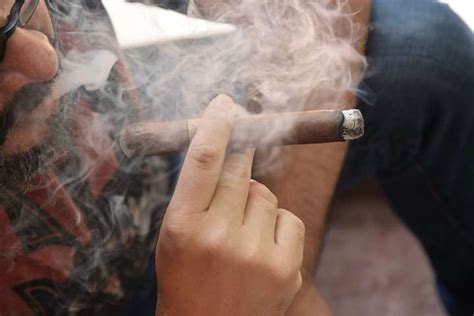 Cómo se fuma un habano de forma correcta El