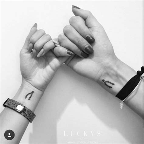 Tatuajes Minimalistas Para Ir A Hacerte Con Tu Hermana