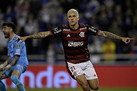Atuações ENM Pedro comanda goleada do Flamengo pela Libertadores Veja