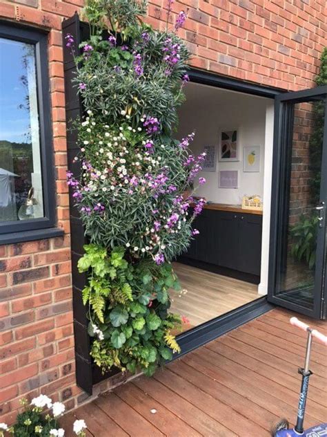 37 Beautiful Vertical Garden Ideas To Adorn Your Patio