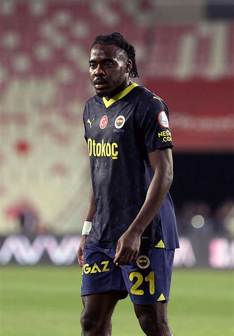 Fenerbah Eden Sakatl K A Klamas Rfan Can Kahveci Ve Osayi Aspor