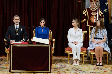 La Jura de la Constitución de la Princesa Leonor Un Acto de Compromiso