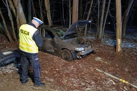 ŚWIECIE Wypadek pod Świeciem Cztery osoby w szpitalu ZDJĘCIA Czas