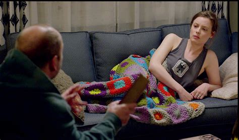 Gillian Jacobs Nua Em Love