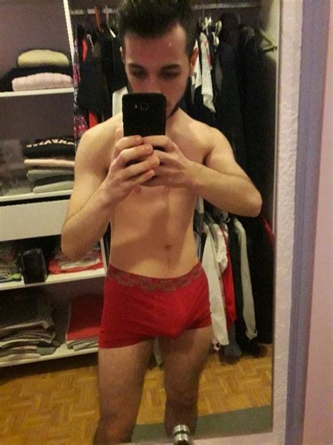 Vivien87 Photos Et S De Mecs Nus Gay Et Aussi Hetero Pin 64837032