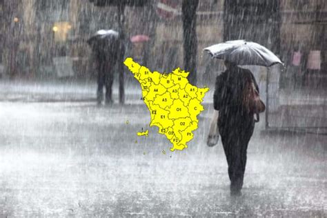 Pioggia su tutta la Toscana codice giallo per mercoledì 27 marzo