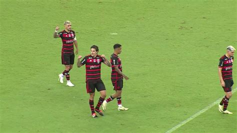 Allan E David Luiz Treinam O Grupo E T M Boas Chances De