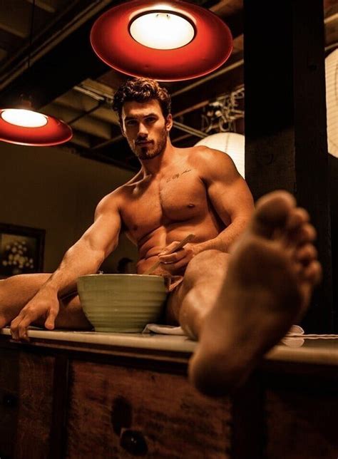 Model Michael Yerger In The Kitchen Matthew S Island