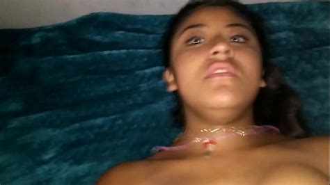 Le Duele Cuando Se La Mete Por El Culito Delirio Porno