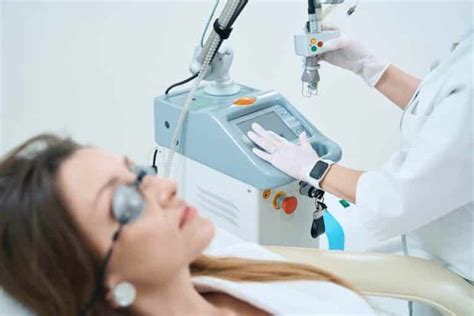 Laserowe usuwanie pieprzyków charakterystyka zabiegu Zdrowy Styl