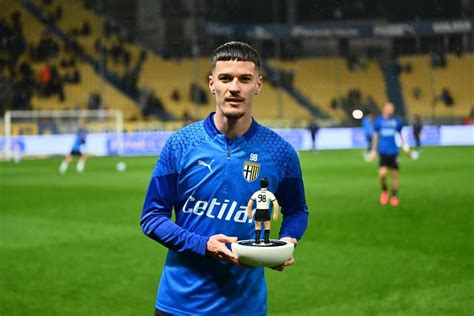 Dennis Man Din Nou Decisiv Pentru Parma A Marcat Al 13 Lea Gol Al