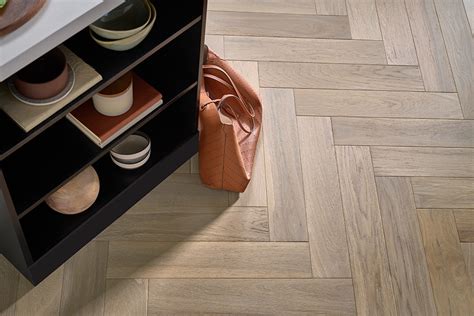 Highclere Feather Oak Woodpecker Flooring