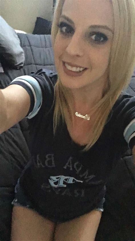 TW Pornstars Roxie Rae Fetish Queen Twitter Getting Ready For The