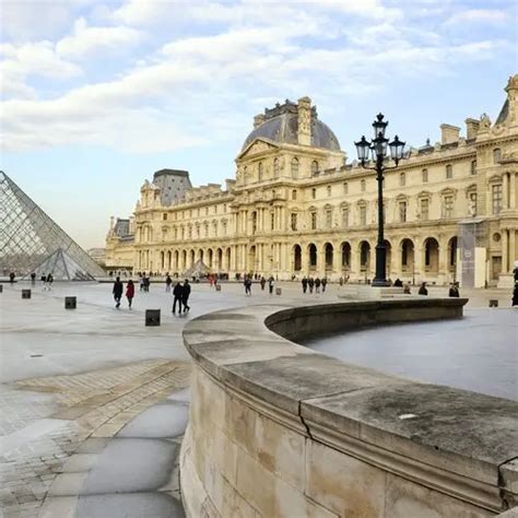 Museu do Louvre ingresso prioritário tour guiado de 3 horas Paris