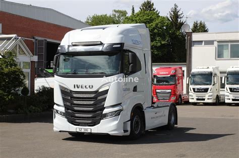 IVECO S Way 510 ZF Intarder Navi 2 Tanks Kühlbox truck tractor for