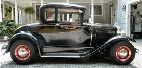 1931 FORD STEEL MODEL A FIVE WINDOW COUPE HOT ROD