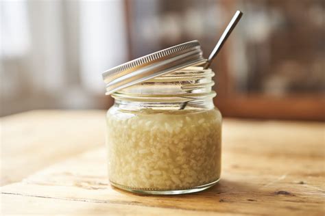 にんにく麹 にんにく塩麹 のレシピ ふたりごはん榎本美沙 料理家 による発酵食品や季節料理 野菜手仕事 のレシピサイト体に優しい料理