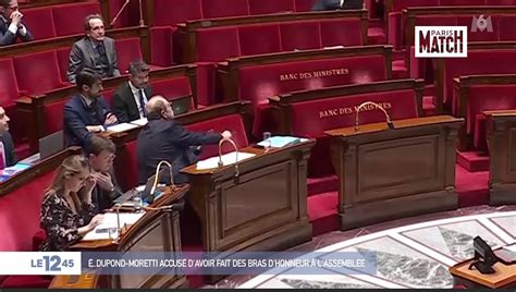 Zapping Du 10 03 Les Images Des Bras D Honneur D Eric Dupont Moretti